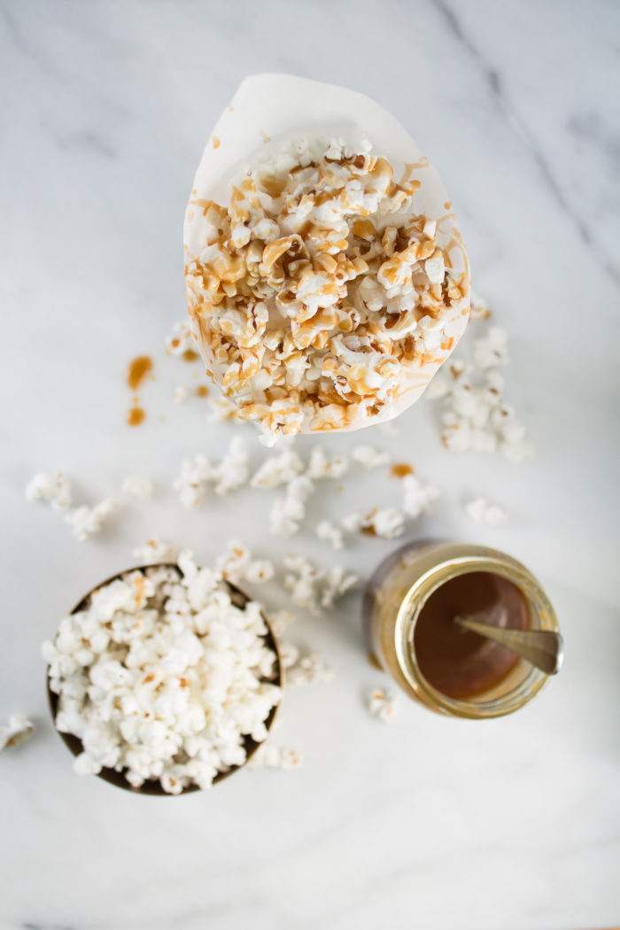whiskey caramel popcorn - Pass the Cookies