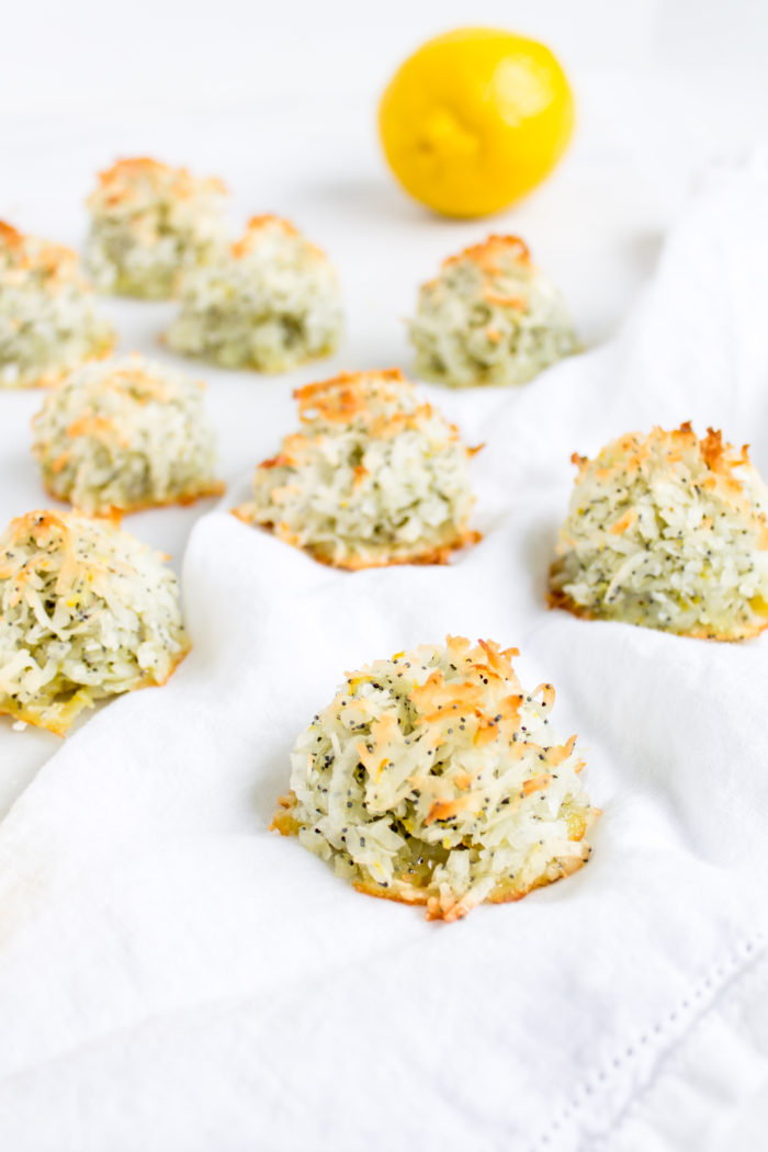 lemon poppy seed coconut macaroons - Pass the Cookies