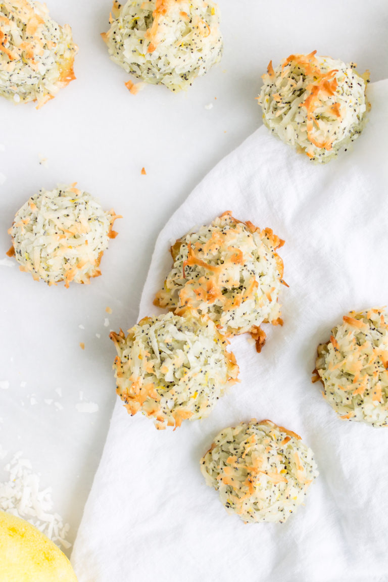 lemon poppy seed coconut macaroons - Pass the Cookies