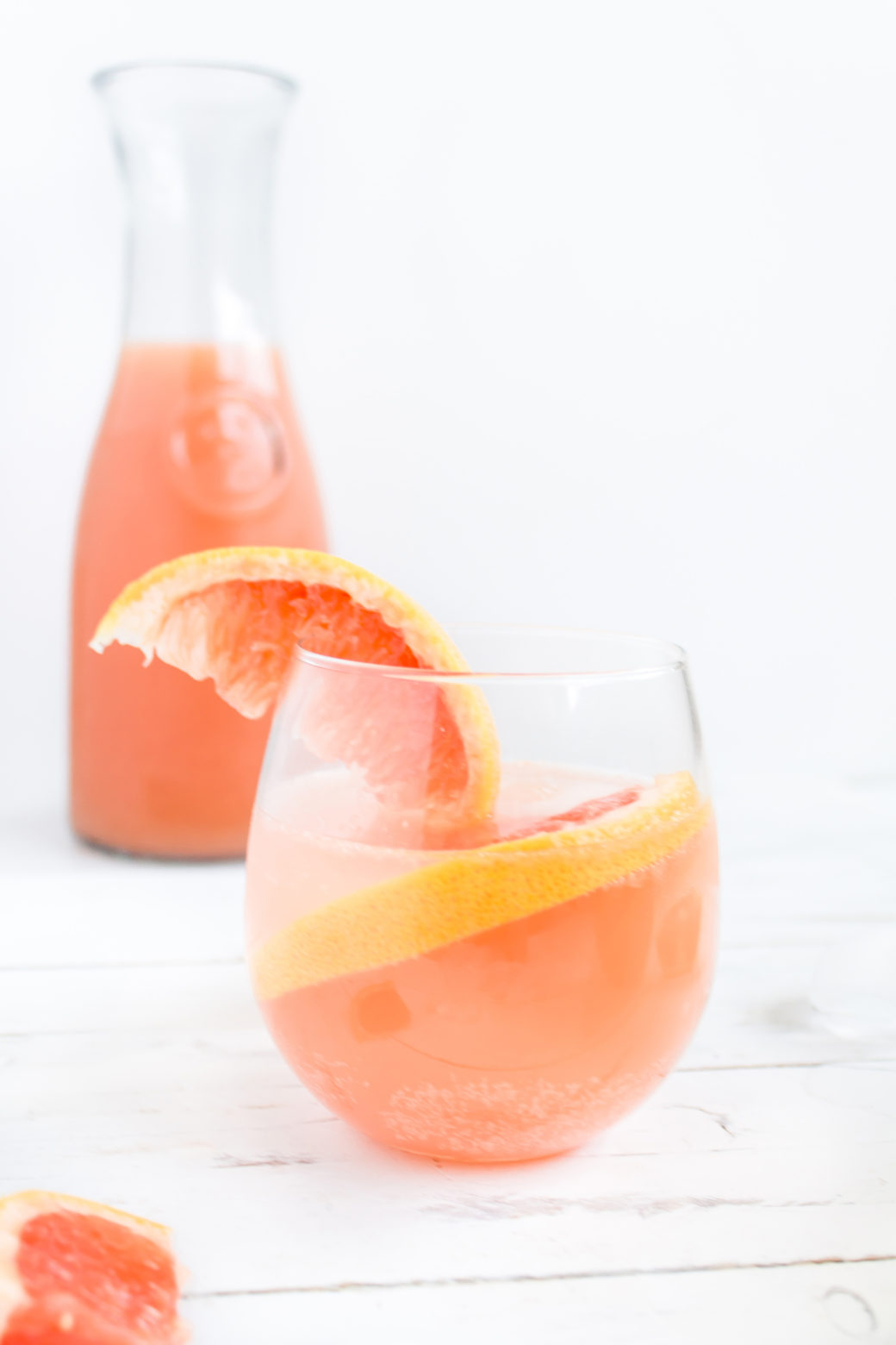 grapefruit spritzer - Pass the Cookies