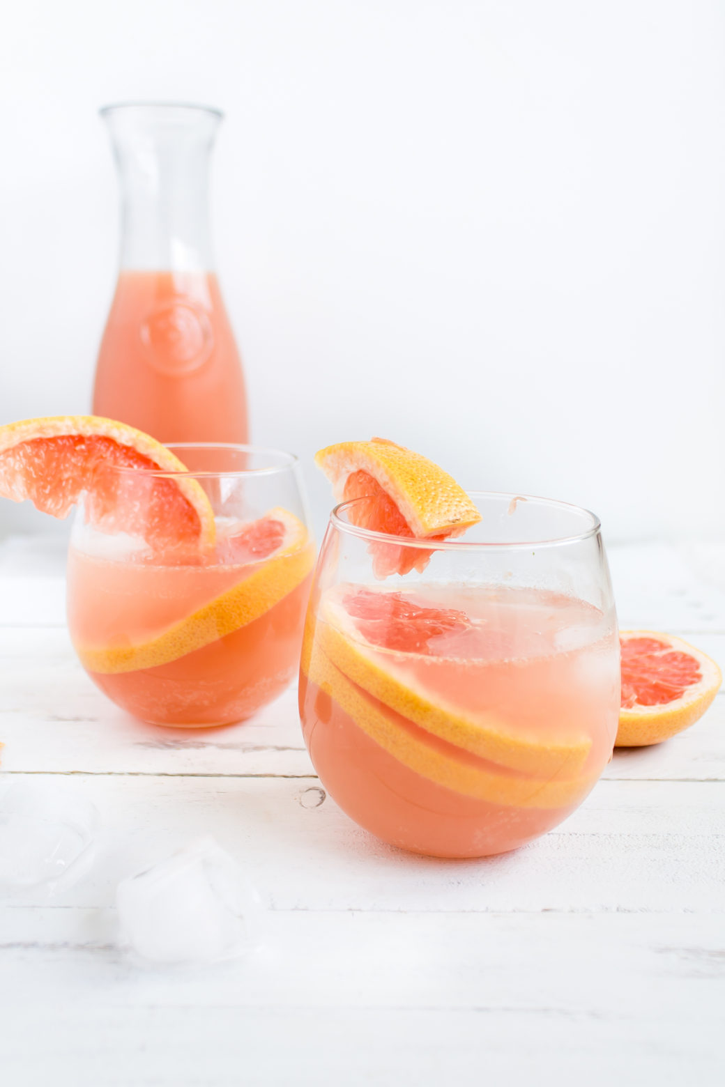 grapefruit spritzer - Pass the Cookies