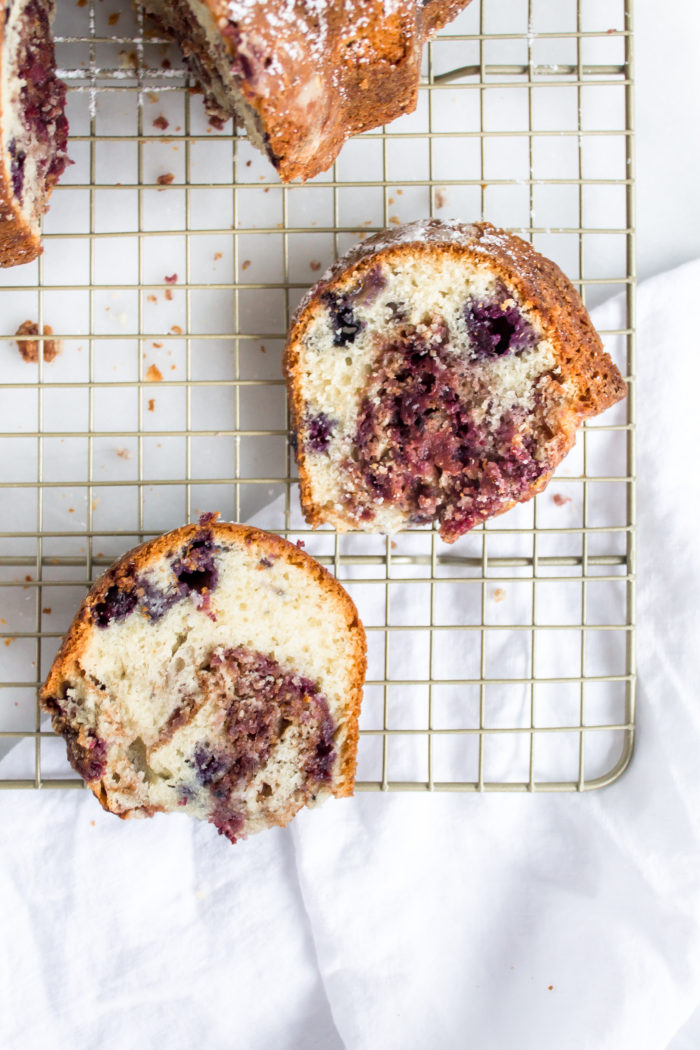 roasted berry coffee cake - Pass the Cookies