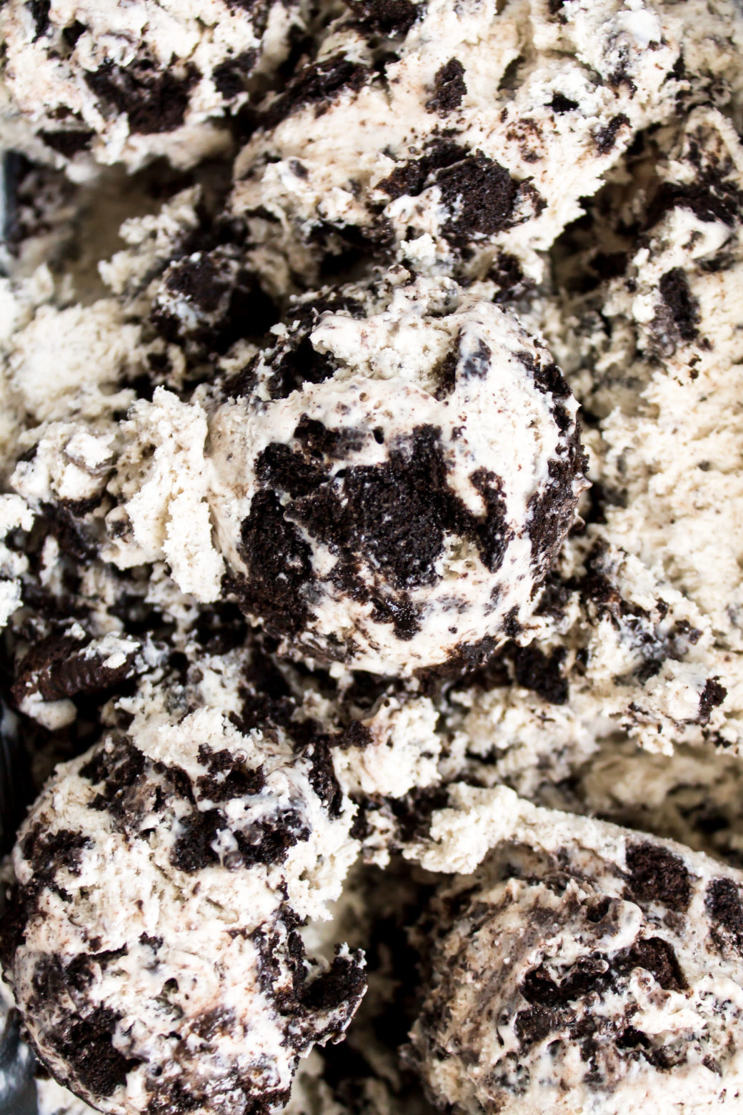 salted oreo no-churn ice cream - Pass the Cookies