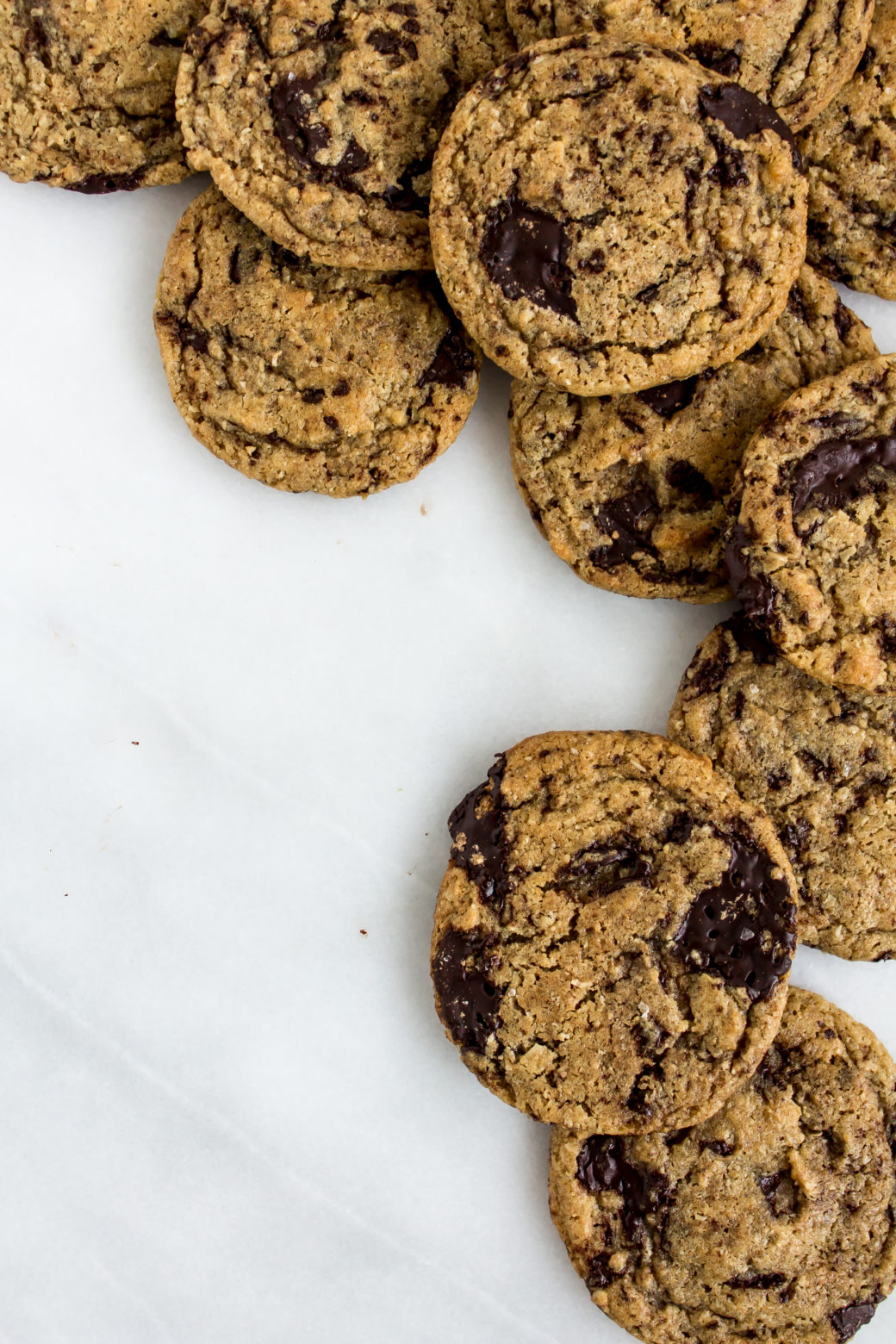 spelt chocolate chip cookies - Pass the Cookies